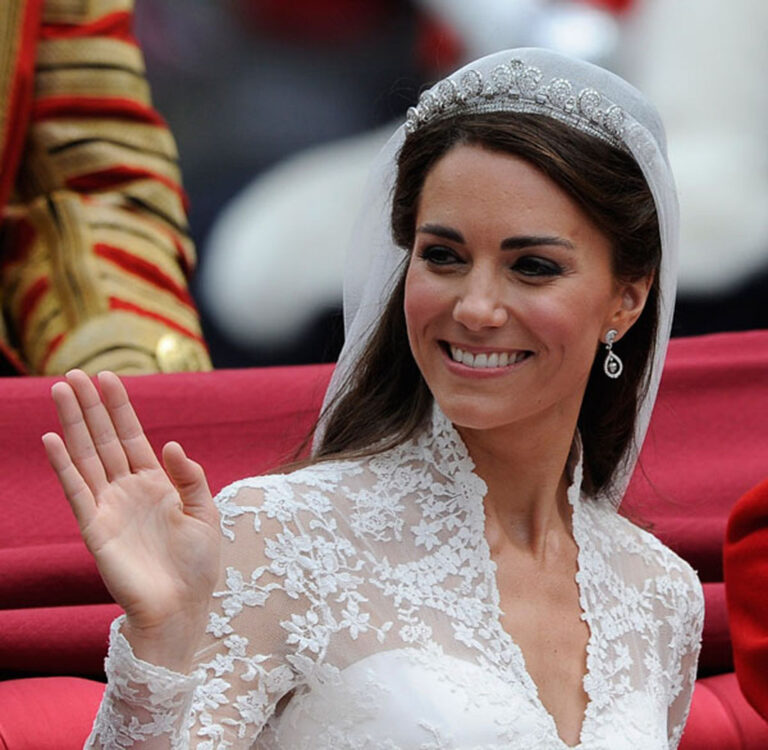 7 Royal Beauty Secrets From Queens & Princesses