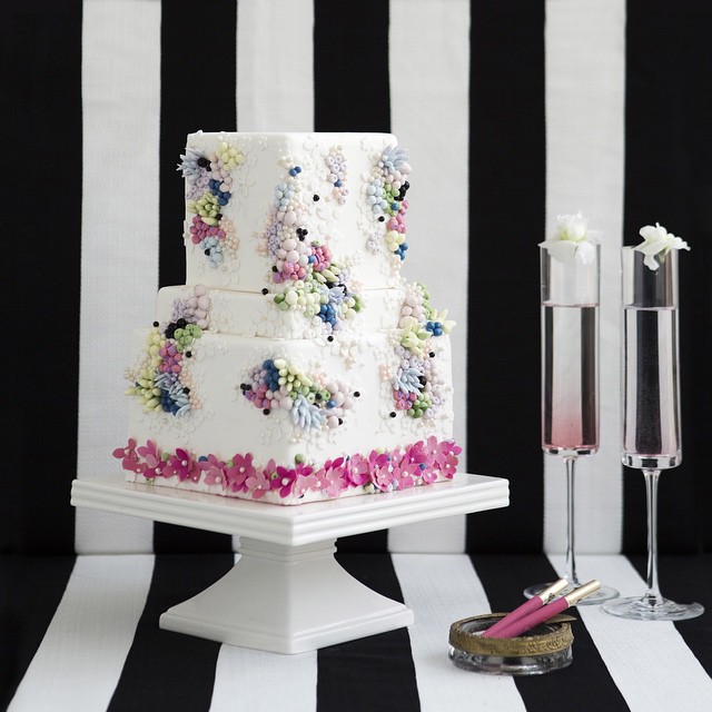 Gorgeous Wedding Cakes Inspired by the Runway