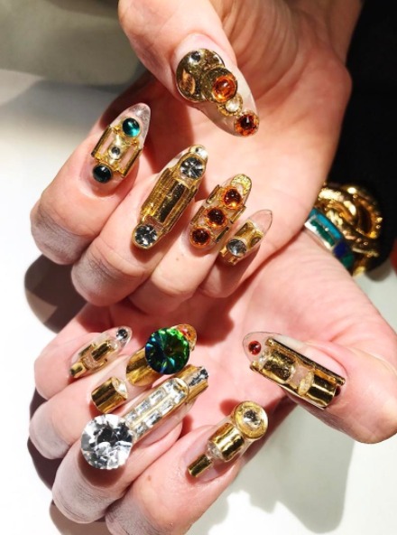 Beauty Trend: The Sculpture Manicure