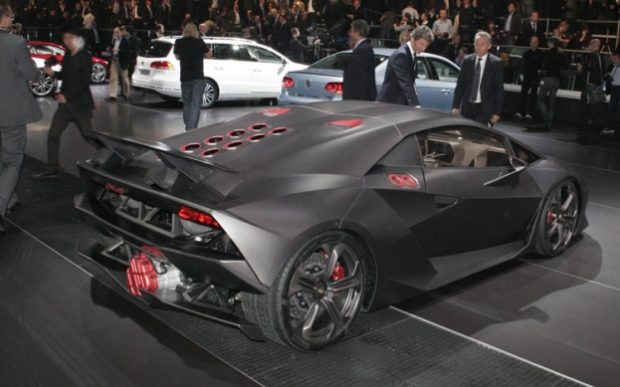 Lamborghini Sesto Elemento Concept Selling for $2.9m