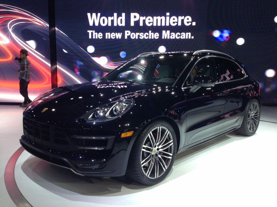 LGE Design Build Completes Construction of a One-of-a-Kind Luxury ...