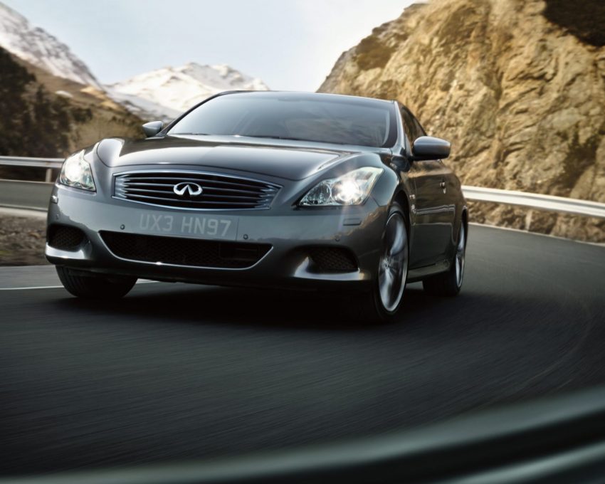 Stick Shift: Infiniti Q60S