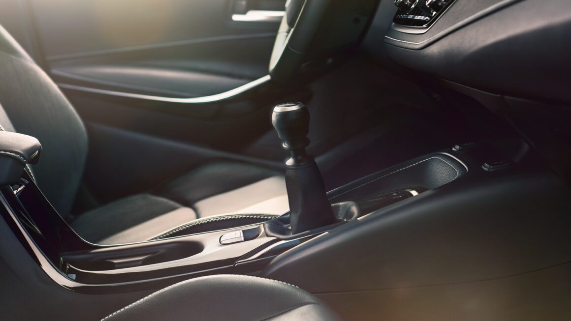 Stick Shift: 2019 Toyota Corolla XSE Hatchback