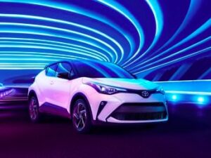 Luxury Cars for Cool Moms