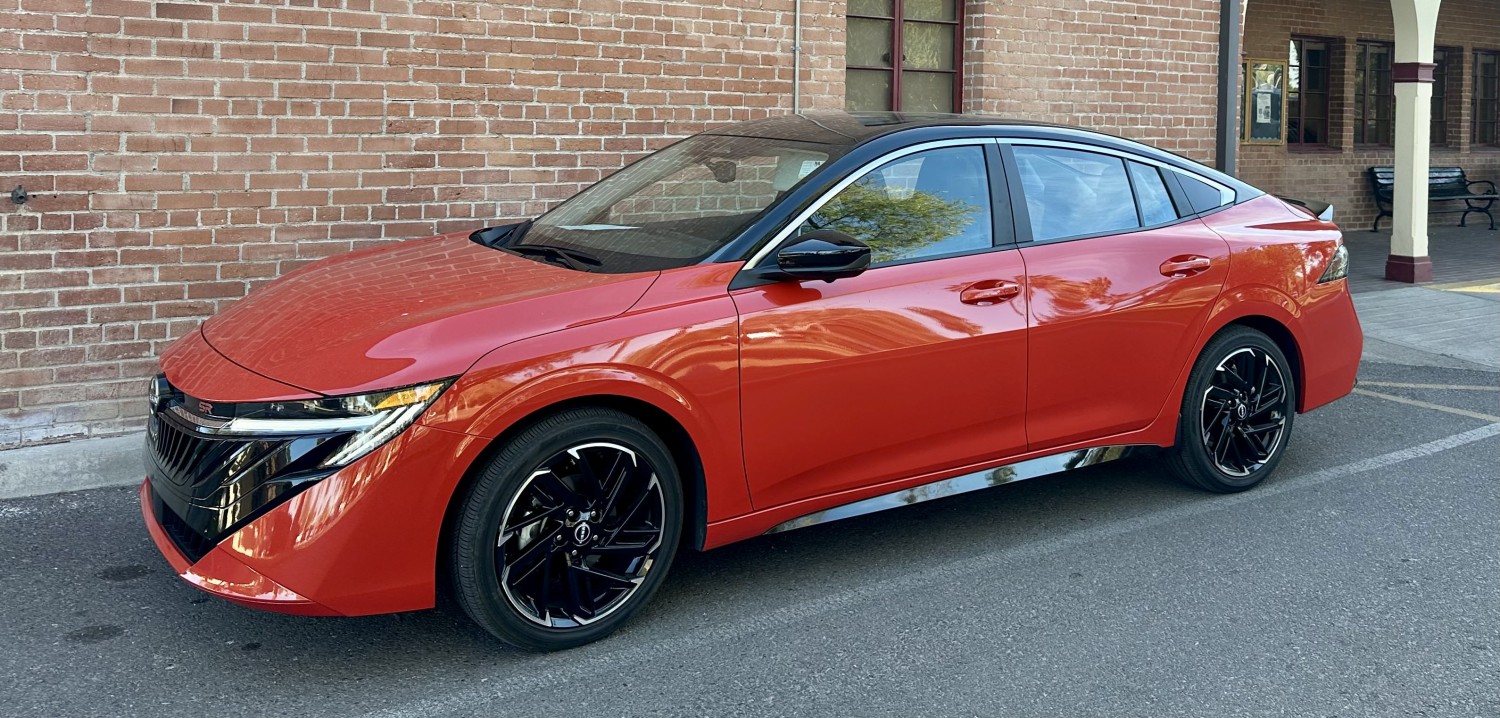 2026 Nissan Sentra SR PT2: The Stylish Sedan That Makes City Driving Easy