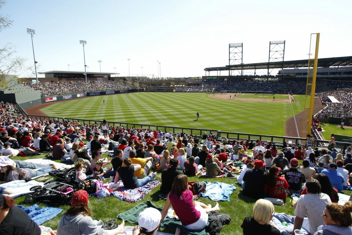 Best Spring Training Field 2015: Salt River Fields at Talking Stick