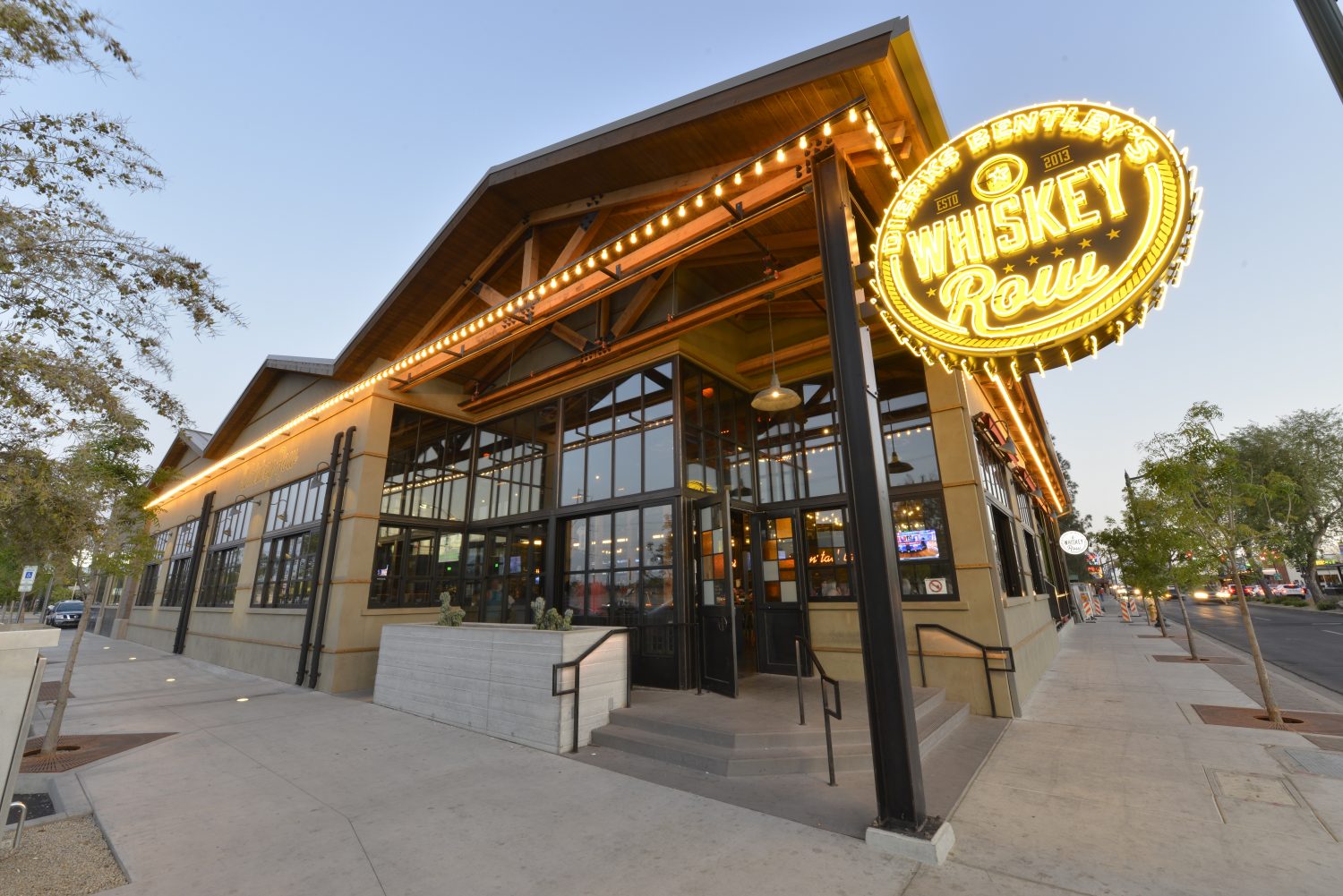 Best of Our Valley Issue 2018: Nightlife & Cocktails