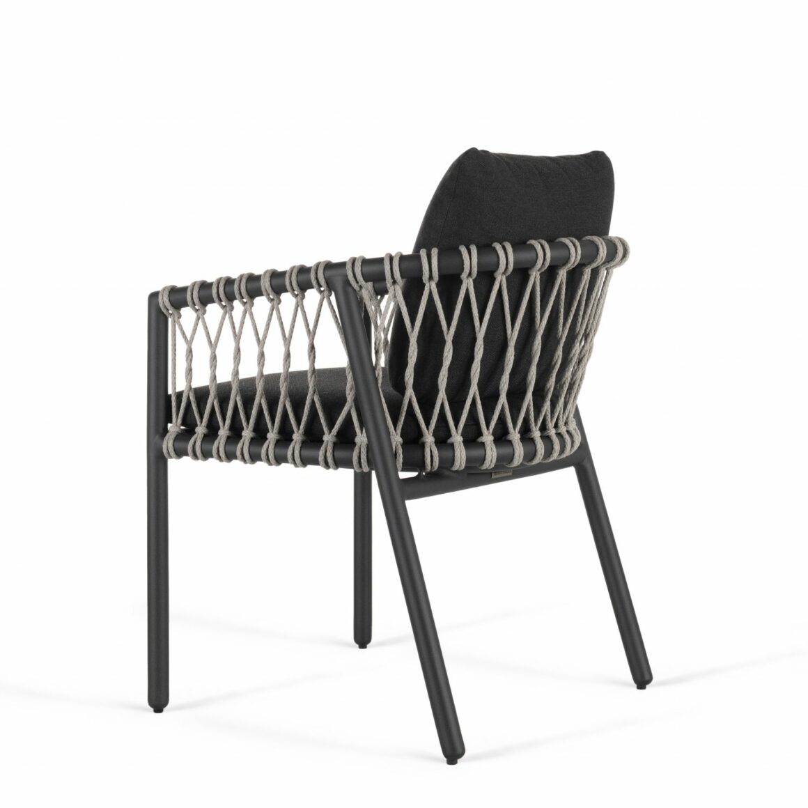 Brown Jordan Unveils Oscar Indoor/Outdoor Collection