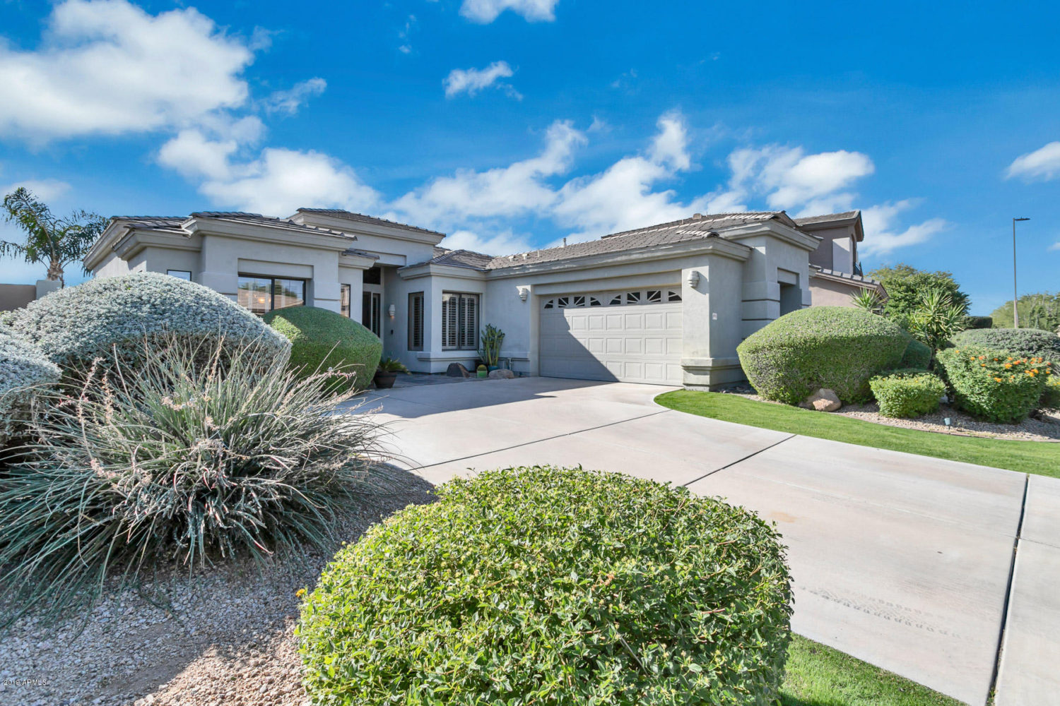 On the Market: Charming Desert Ridge Abode