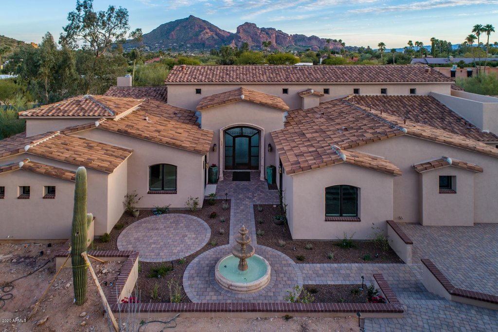 On the Market: This Week's Luxury Homes in Arizona - In House