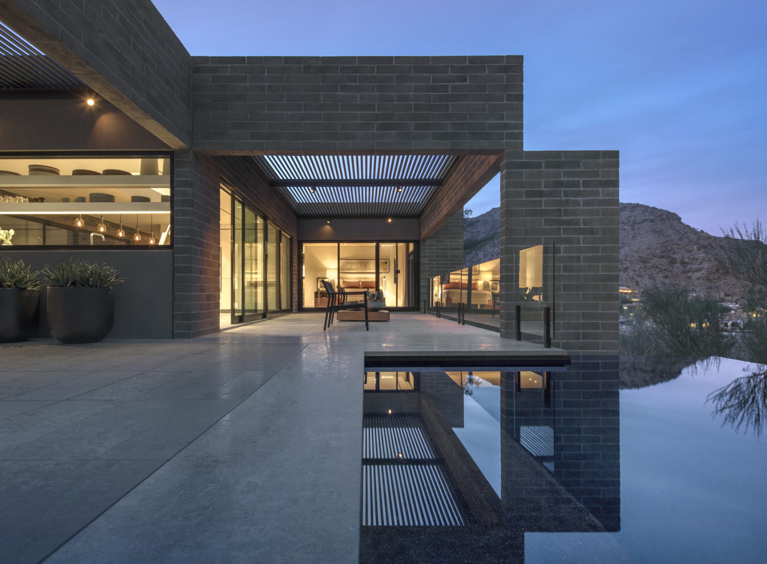 Interior Designer David Michael Miller's Paradise Valley Home Sells for ...