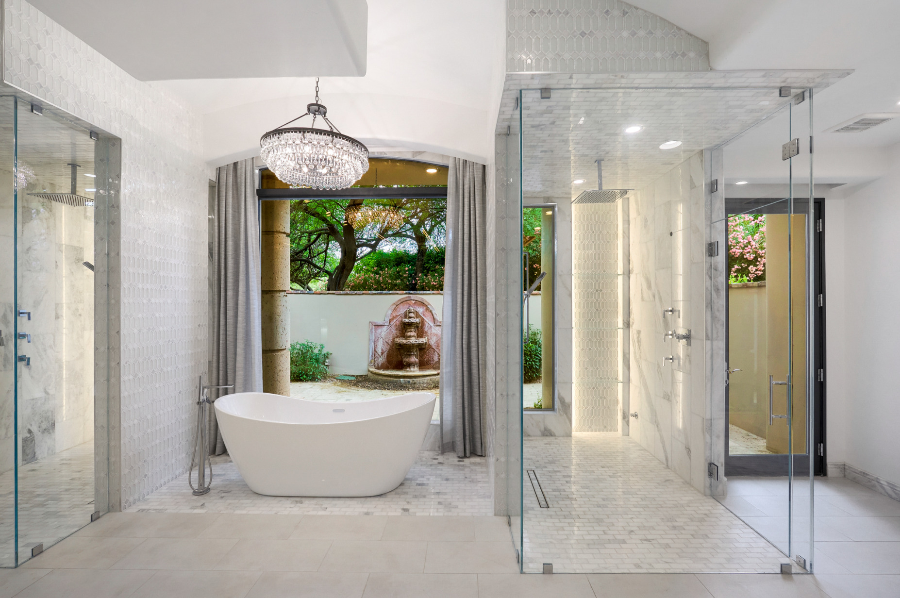 Frank Aazami’s Featured Listing Trending (Space and Style) in Paradise ...