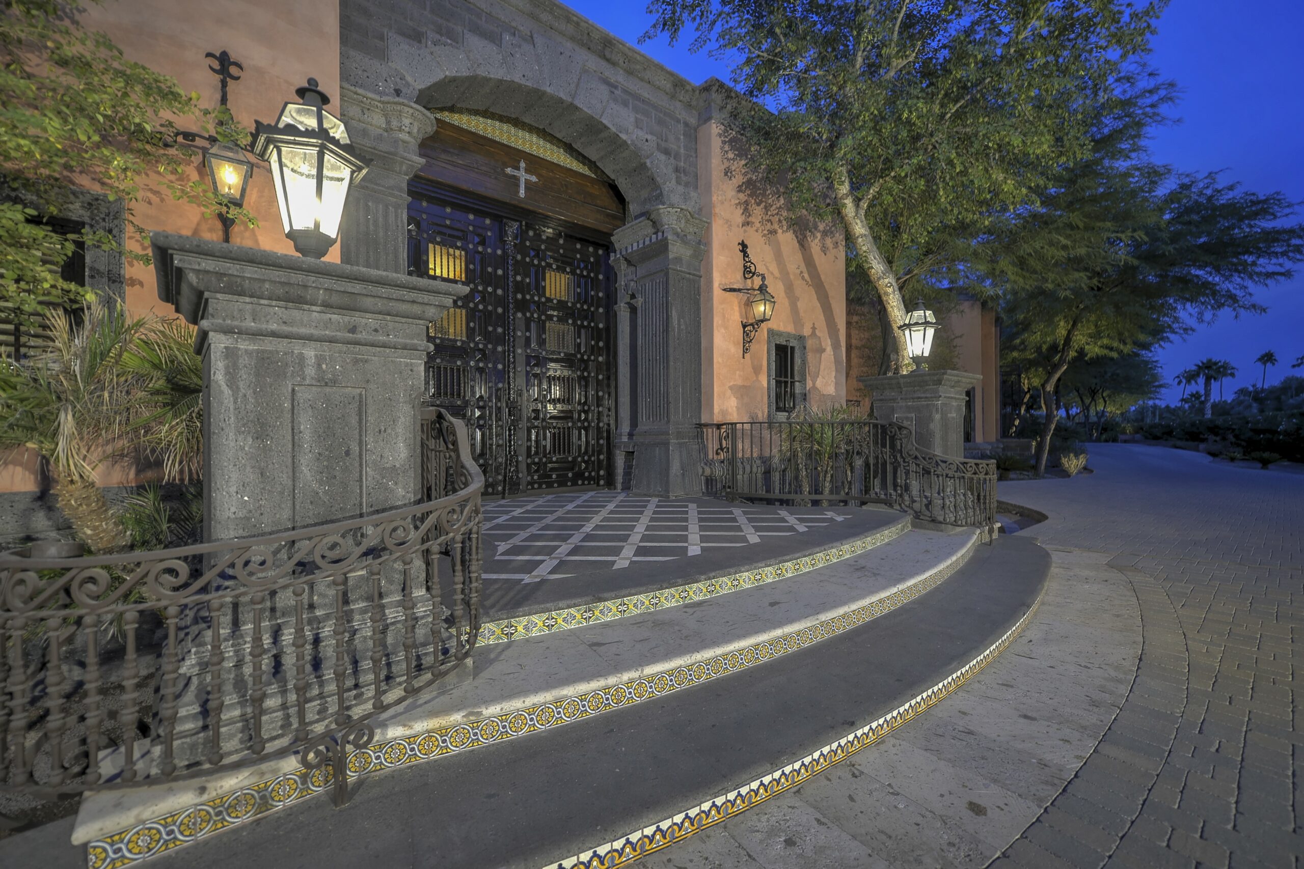 Forbidden Art of D.H. Lawrence to be Shown at Paradise Valley Estate