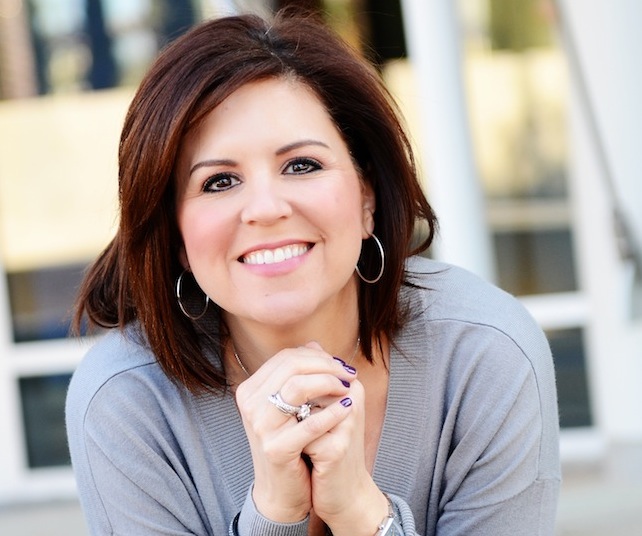 Amy Ross: The Sophisticated Blowout