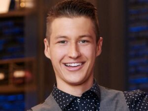 Courtney King - Trendsetters