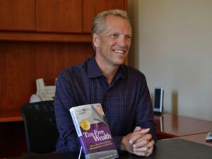 Trendsetter to Know: Ronda Lish, Co-Owner of D & R Design - Trendsetters