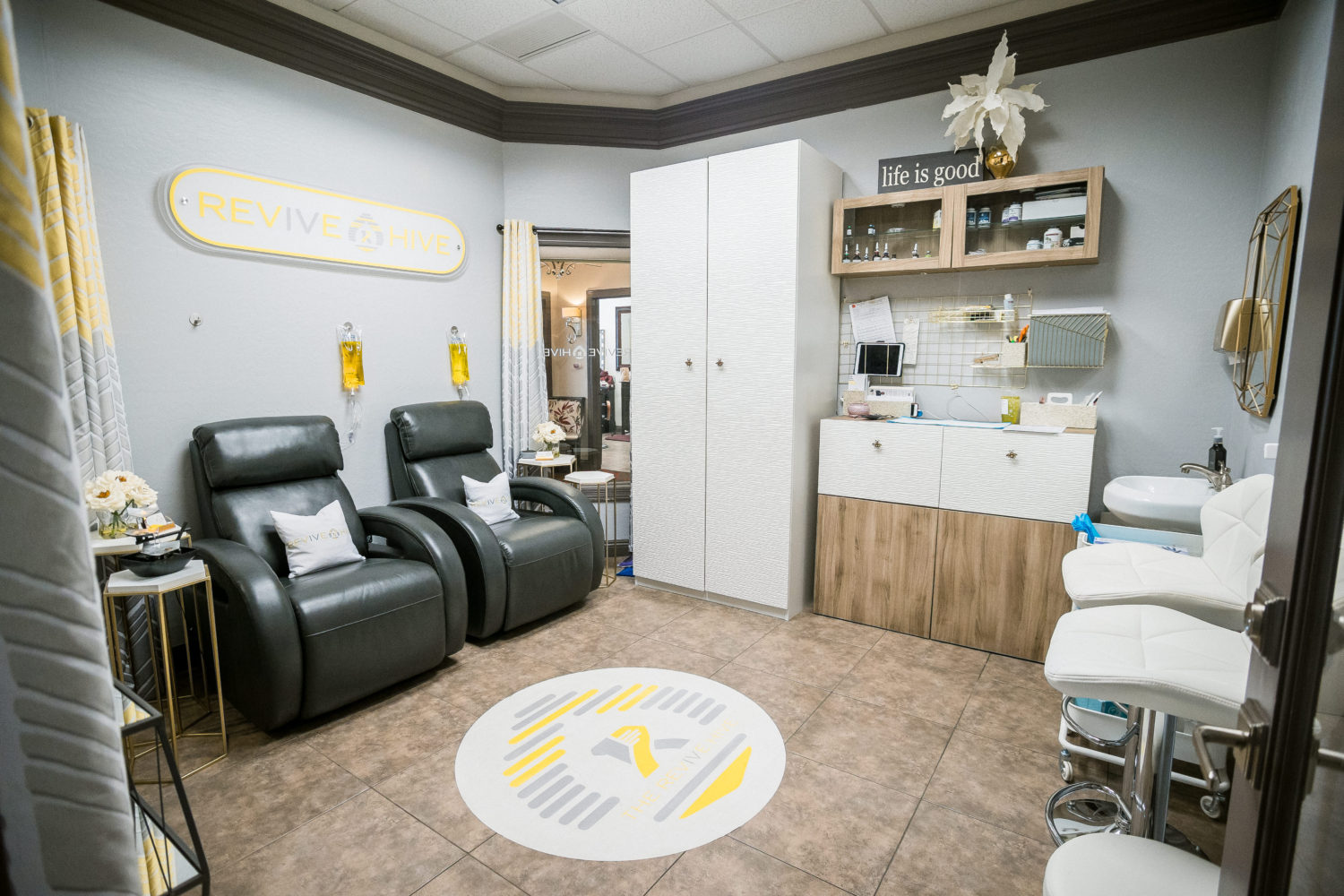 Trendsetter to Know: Dr. Aja Murphy