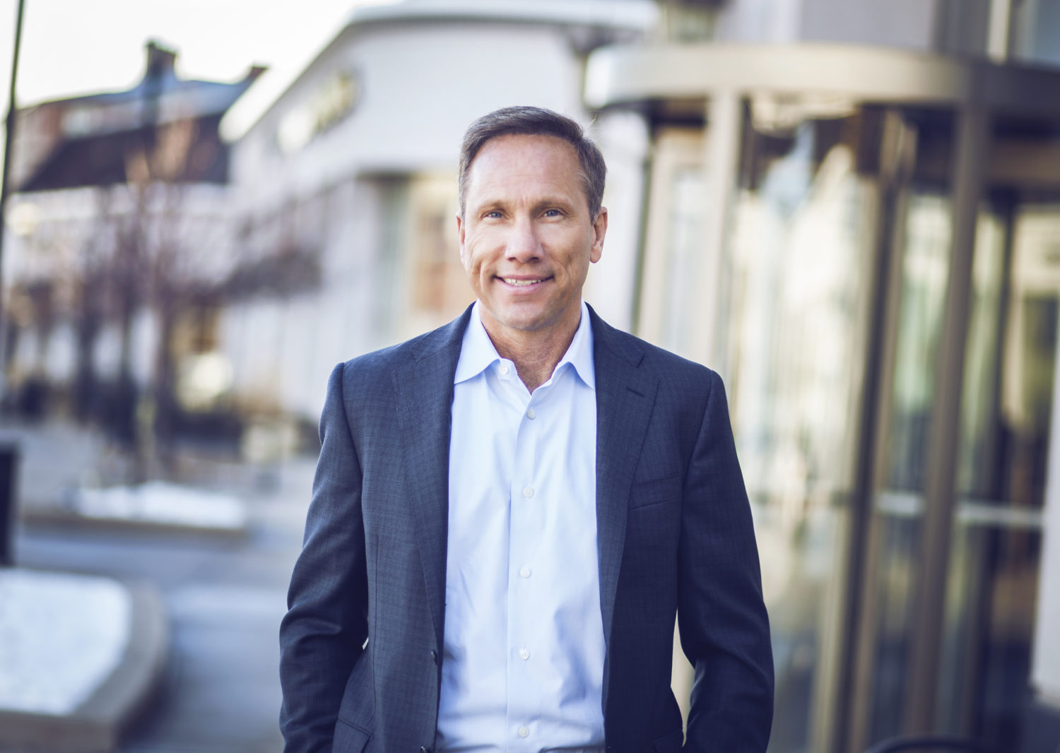 Trendsetter to Know: Author Barry Farah