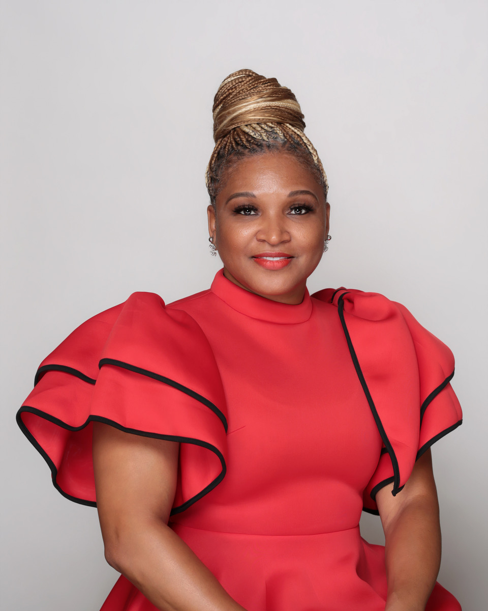 Trendsetter to Know: Teniqua Broughton, CEO of VerveSimone & Executive ...