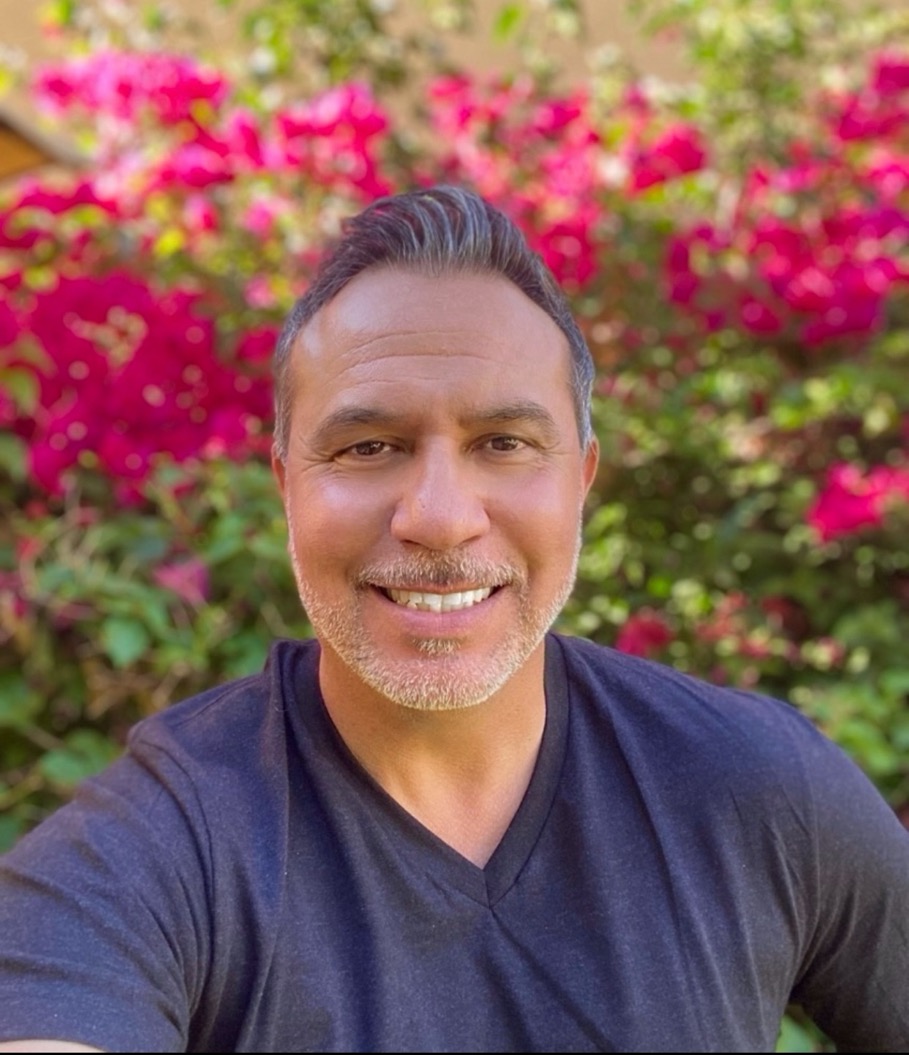 Trendsetter to Know: Brian Padilla, Managing Partner of Randy's Donuts ...