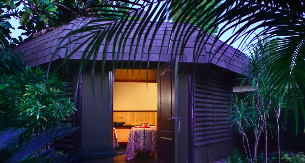 A Romantic Retreat Awaits at Paradise Point