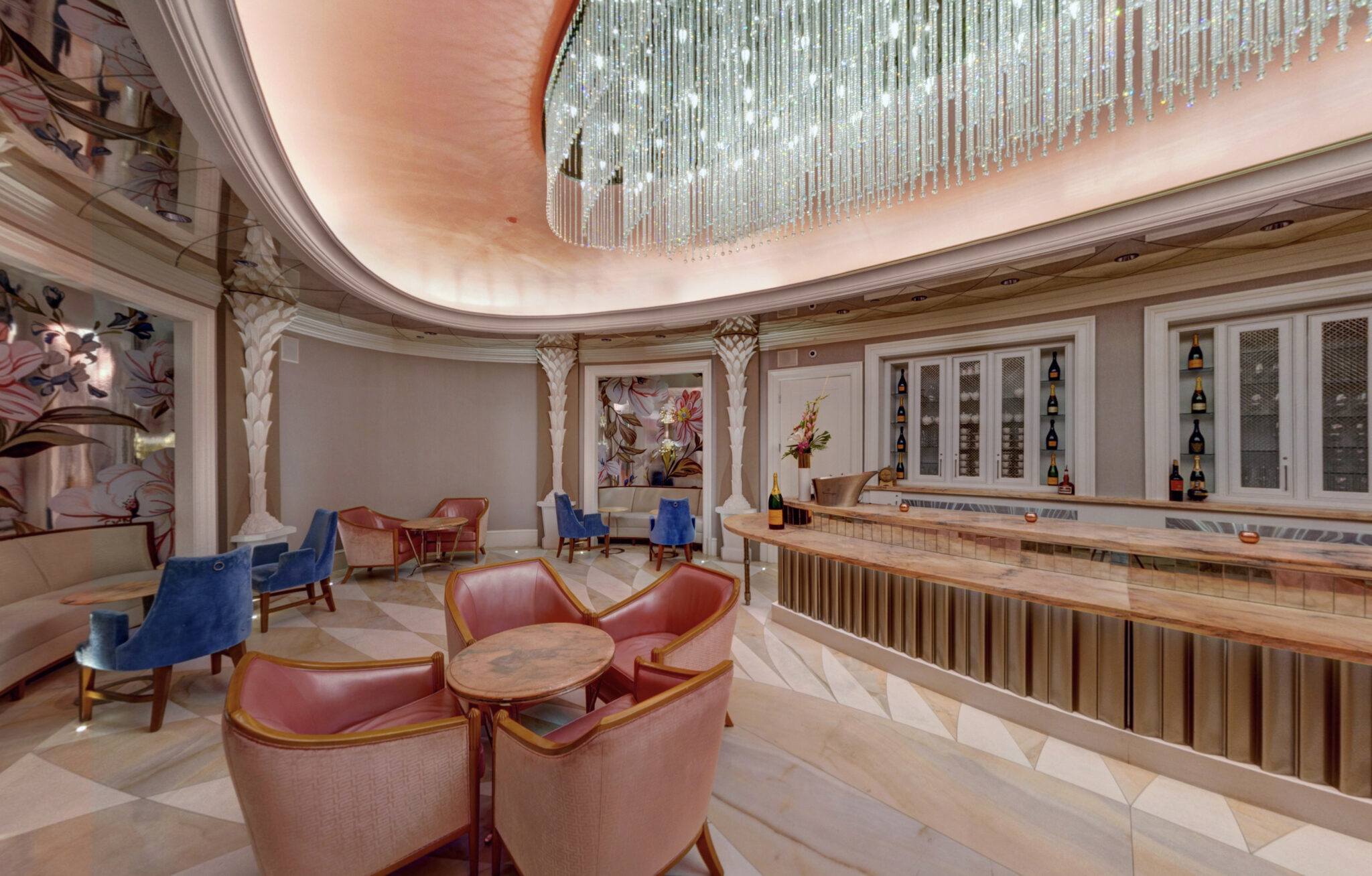 6 of the Most Extravagant Hotel Bars & Lounges in the U.S.