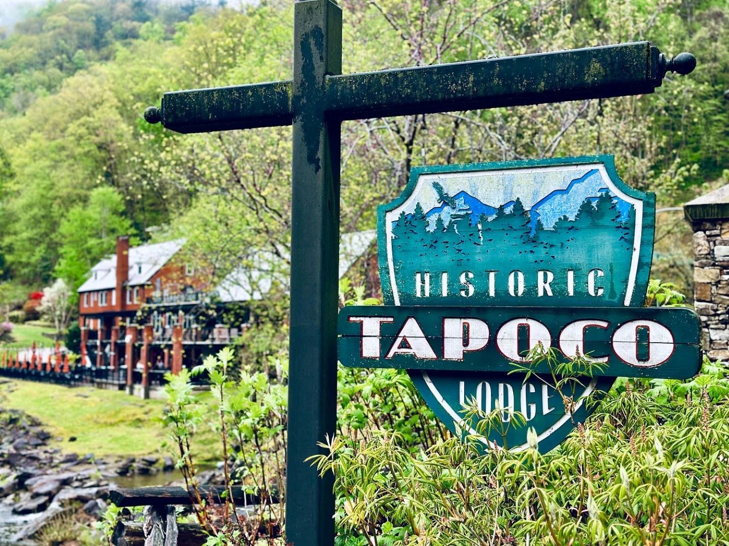Discover the Historic Tapoco Lodge: A Gem of the Great Smoky Mountains