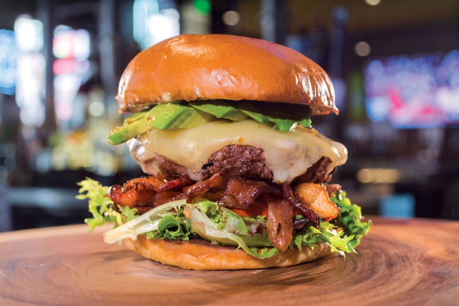 Cold Beers & Cheeseburgers Welcomes National Burger Month