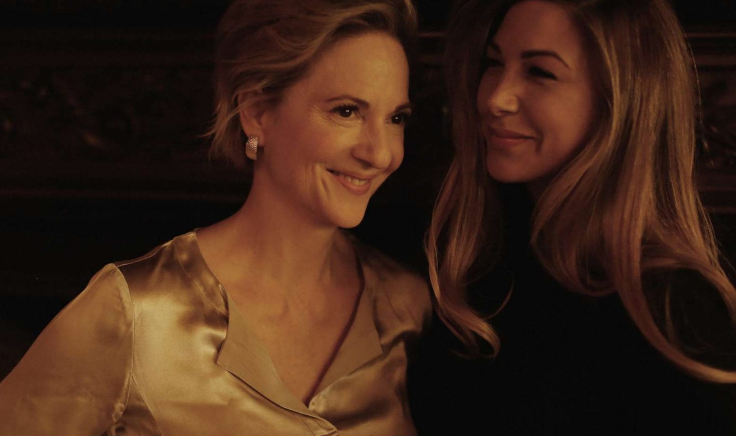 Isa Lazo - Leaders in Luxury Skincare