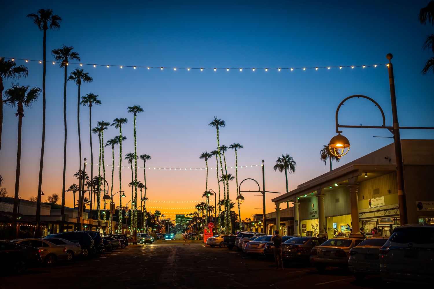 Scottsdale Celebrates Art with Canal Convergence and Gold Palette ArtWalk